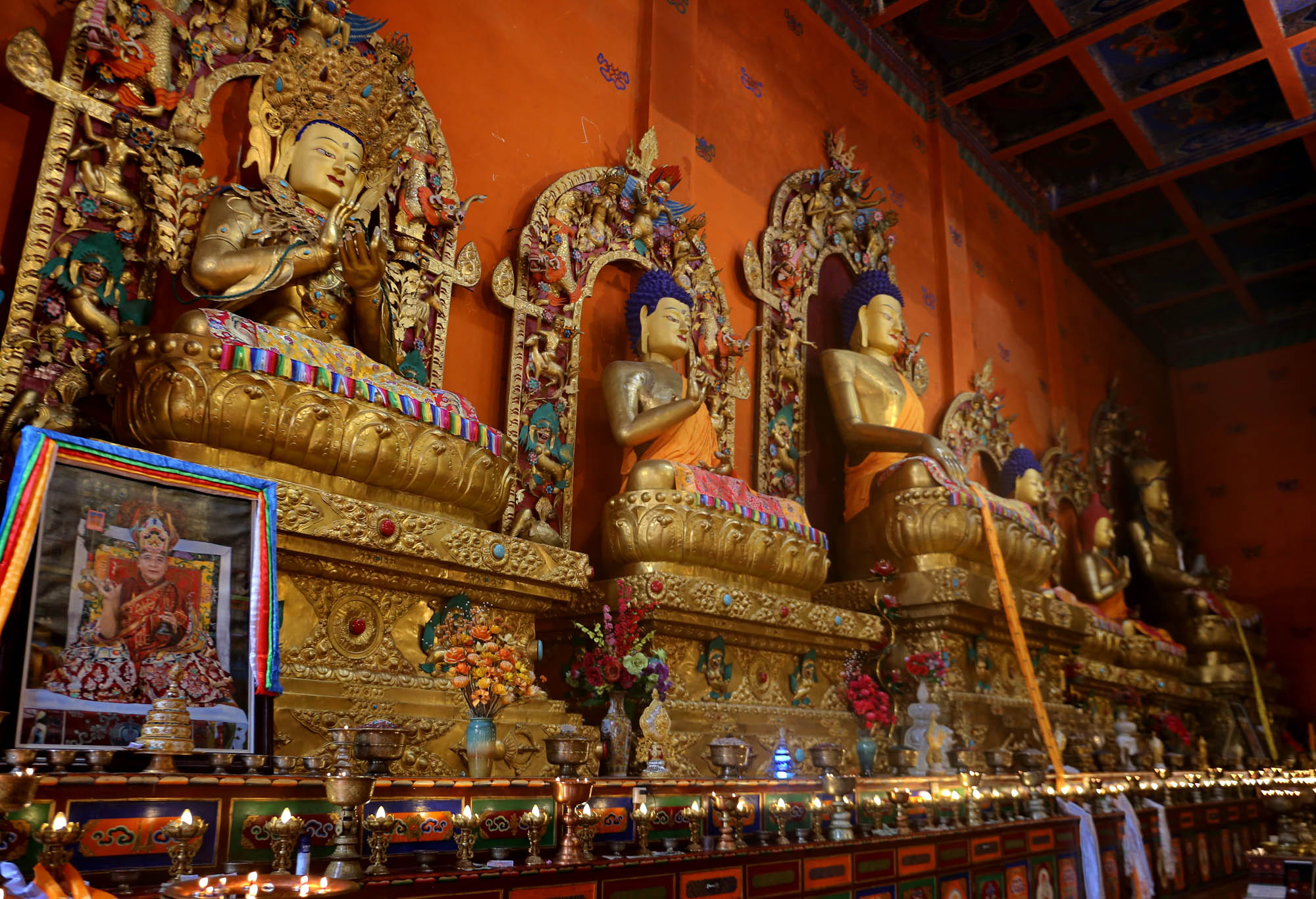 Poemas del río Wang: On the border of two Tibets. Dzokchen Monastery ...