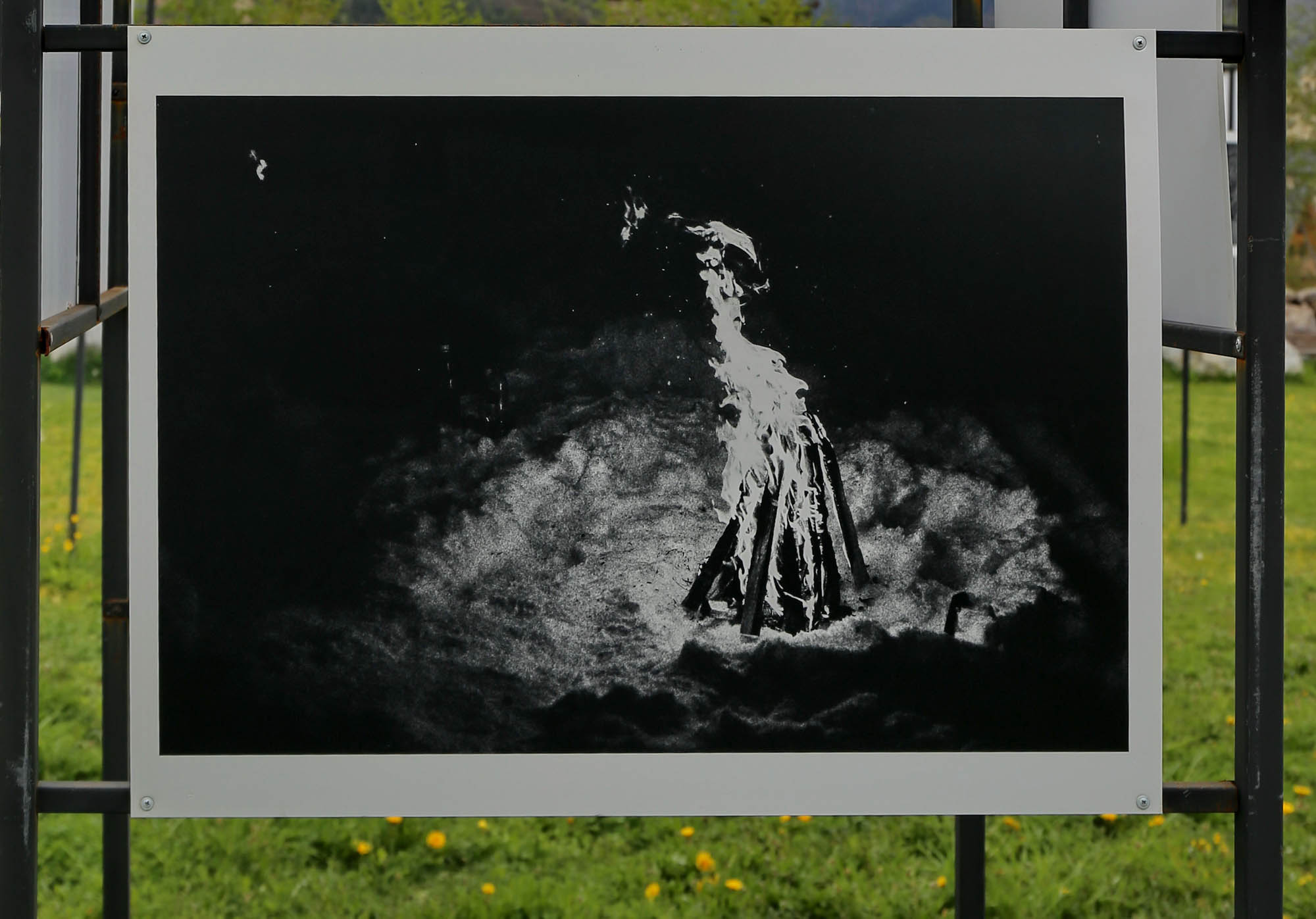 Poemas del río Wang: Lamproba: Lanterns for the dead in Svaneti