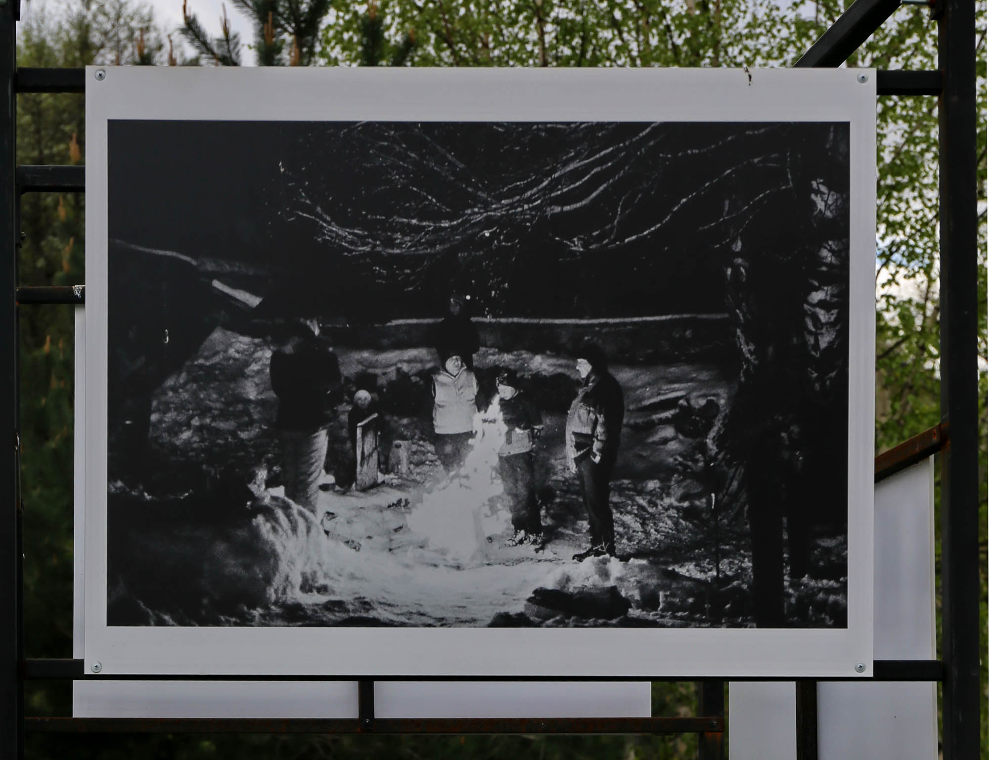 Poemas del río Wang: Lamproba: Lanterns for the dead in Svaneti