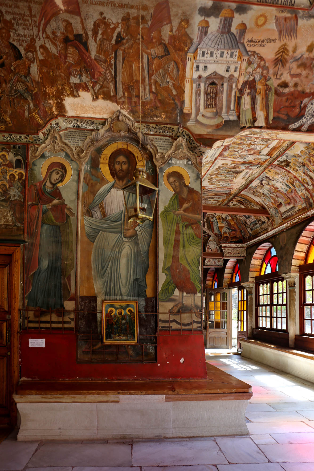 Poemas del río Wang: Iviron. The Georgian monastery on Mount Athos