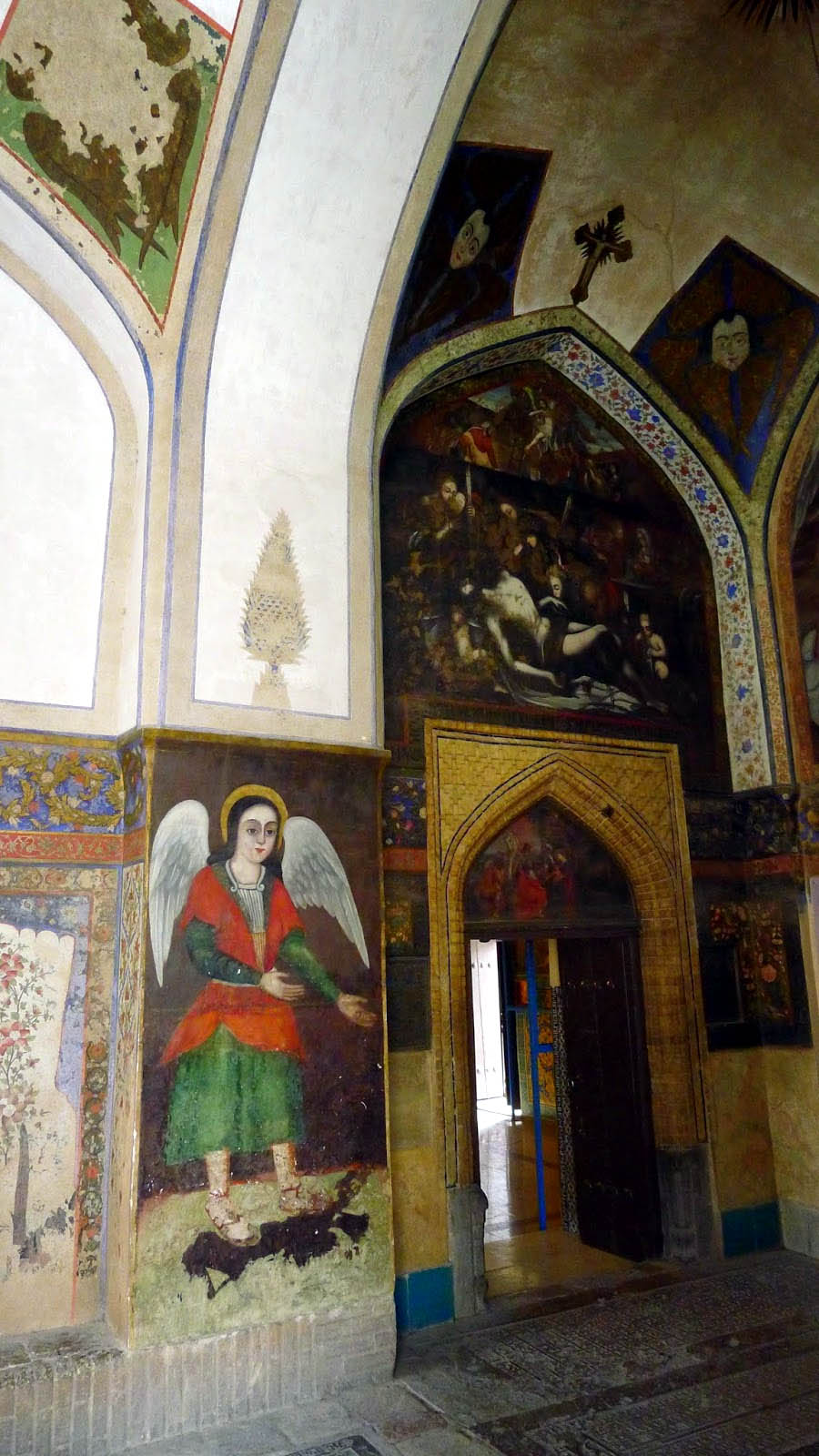 Poemas del río Wang: Armenian Iran: New Julfa